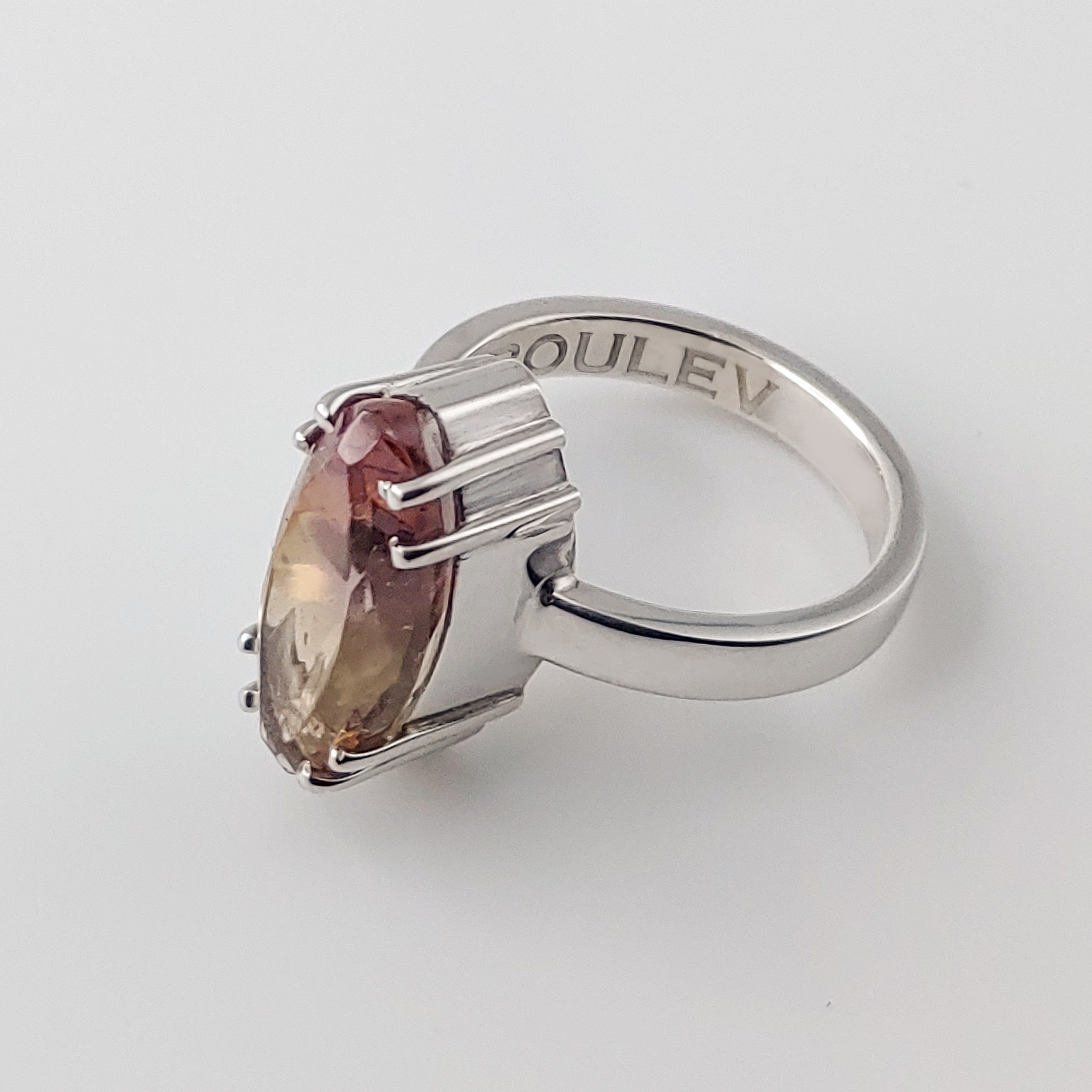 SPECIAL RING - Boulev